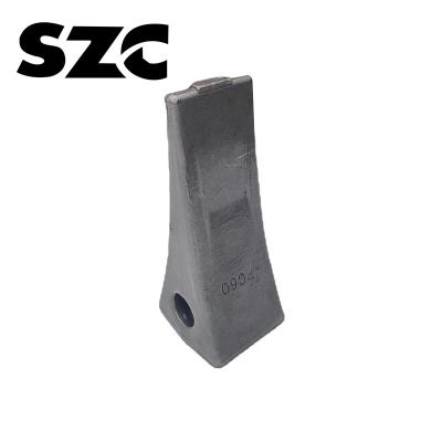 China High Performance Hydraulic Excavator Bucket Teeth And Adapter Black Color for sale