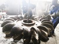 China Power Output Pelton Turbine Generator 200kw-20mw IP54 Rated Current 100-1000A for sale