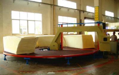 China High Performance Foam Cutting Machine , Circle Horizontal Cutter With Invertor Control for sale