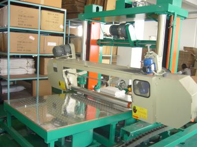 China Memory Foam Cutting Equipment For Sponge Block With Soft Foam for sale