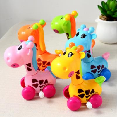 China Giraffe Plastic Wind Up Toys 8cm High Beautiful Appearance For Preschool Education for sale