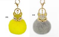 China 17cm 65g Alloy Cute Plush Keychains / Fox Fur Ball Keychain Color Customized for sale