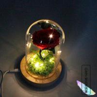 China 17*5.5*6cm LED Natural Preserved Flowers In Glass Dome For Christmas Gift for sale