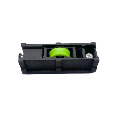 China Roldanas Acessorios Para Aluminio Single V Groove Nylon Wheel Plastic Housing Sliding Door Roller for sale