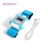 China Wrist Pulse Oximeter Medical Grade SpO2 Monitor OLED Display 35-100% Range for sale