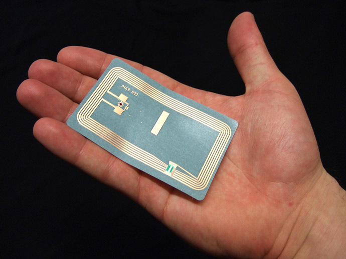 RFID label (Photo by Michel Jansen / flickr.com)