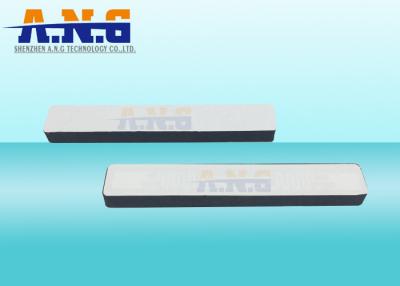China Thickness 8mm Sponge Anti Metal Passive Uhf Rfid Tag With Higgs -3 9640 Chip for sale