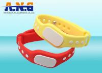 China Newest Type High Quality Silicone RFID Wristband 13.56Mhz NFC Bracelet for sale