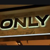 China 3D Logo Backlit Channel Letter Signs Milk White Acrylic / Polycarbonate for sale