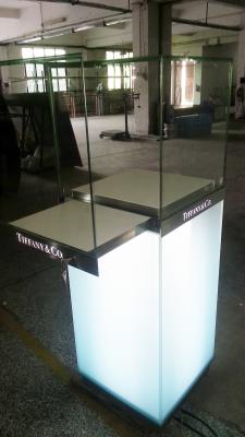 China Aurora Retail Visual Merchandising Displays Chromed For Showcase Products for sale
