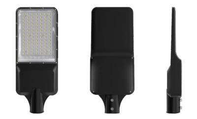 China 6000lm 400W 40AH Ultra Thin Solar Street Light 150lm/W With PC Lens For Road Lighting for sale