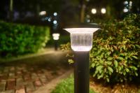 China 5H Charging Solar LED Landscape Lights , 5000K 7000mAH Round Outdoor Solar Lights for sale