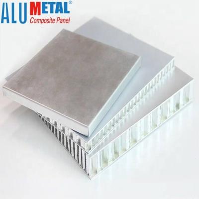 China PVDF 4mm Aluminium Plastic Honeycomb Composite Panels Soundproof 5052 1570mm for sale