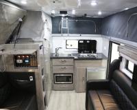China Small Campers Off Road RVs Standard Hardtops Campsite Trailers Caravans Camper Trailers for sale