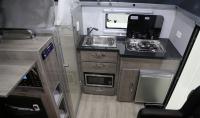 China Small Caravan Camper Trailer For 1 Person 2 People Portable Motorhomes for sale