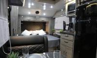 China Lightweight Luxury Off Road Camper Trailer Integrated Sink And Spacious Seating Area for sale