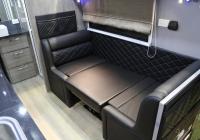 China Small Off Road Hard Top Camper Trailer Spacious Bathroom Interior Space for sale