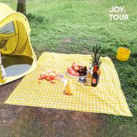 China Outdoor Disposable Yellow Red Checkered Picnic Mat Outdoor Barbecue Picnic Camper Placemat for sale