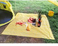 China Outdoor Disposable Yellow Red Checkered Picnic Mat Outdoor Barbecue Picnic Camper Placemat for sale