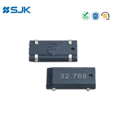 China 8.7*3.8mm SMD 8038 32.768KHz 12.5pF Or 6pF Tuning Fork Crystal With ±20ppm -40~+85℃ For IoT Or Consumer Electronics for sale