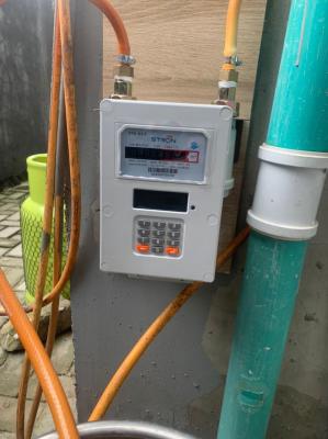 China Stron STG16-L Grade 1.5 Smart Gas Meter with 0-9999 M³ Range and Remote Control for sale