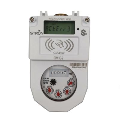 China ISO4046 IP68 Dry Type Water Meter , R100 Digital Water Flow Meter for sale