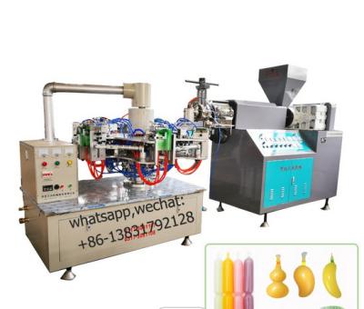 China 3000PCS/H Fruit Shape 800ml PP Plastic Bottle Blow Molding Machine 40KG/HR for sale