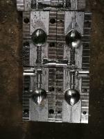 China Sanqing 1000ml Rotary Blow Mould 718 Steel Bottle Blowing Mold for Automatic Machines for sale