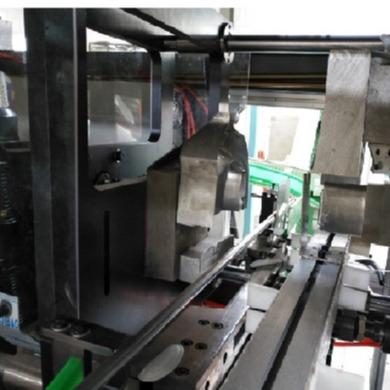 China ISO Rotary Blow Molding Machine 2500pcs/H Bottle Making Machine 1500KG for sale