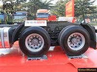 China New Sinotruk HOWO 340HP 6×4 Tractor Truck / Trailer Head for Sale in Nigeria – High Performance & Low Cost for sale