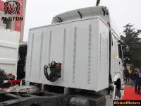 China Brand New Sinotruk HOWO 380HP 6x4 LNG Tractor Head for Sale in Nigeria – Factory Direct Price for sale