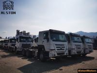 China New SINOTRUK HOWO 400HP 6x4 Tractor Head Kenya RHD for sale