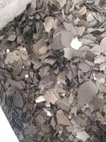China Light Yellow Electrolytic Manganese Flakes For Steelmaking Deoxidizer Ferroalloy Products for sale