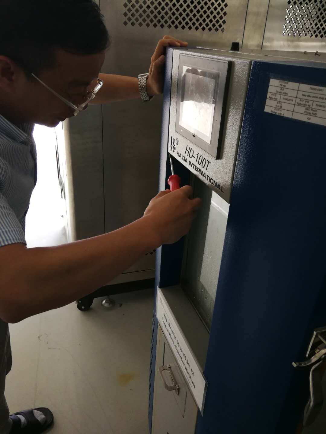 Temperature and Humidity Test Chamber