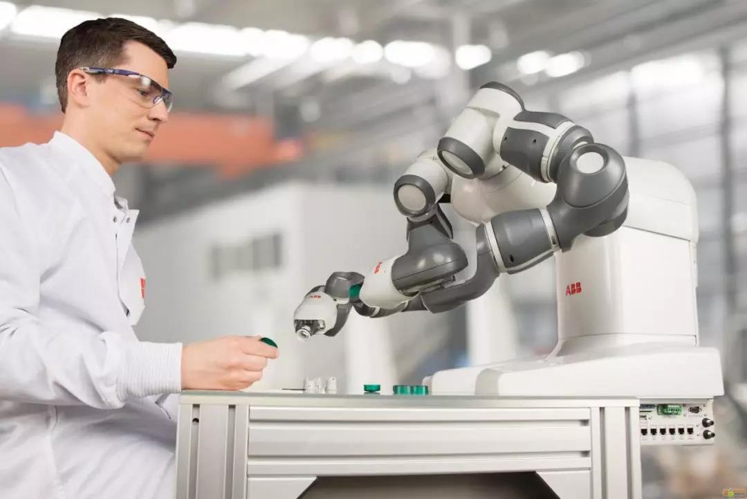 latest company news about Can AI Smart Robots Replace Humans In The Future? 0