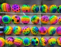 China Rainbown 14 Years up Rainbow Toy Ball Pvc Volleyball Inflated Volleyball For Beach Game for sale