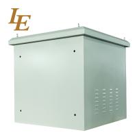 China IP65 Galvanized Steel Enclosure Outdoor Rack With Sun Cover Dustproof for sale