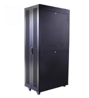 China CE RoHS Approved Rackmount Cabinet System Featuring Square Hole Mounting Rails Designed for Network Equipment Housing and Data Center for sale
