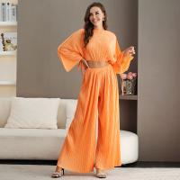 China Solid Color Women Evening Gowns Long Sleeve Ruffle Loose Personalised for sale