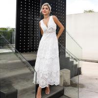 China Embroidered Long Sleeve Lace Maxi Dress Plain Pattern For Wedding for sale