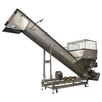 China Inclined Shaftless Spiral Conveyor 15°-45° Angle for Viscous Sludge and Sticky Materials for sale