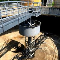 China Heavy Duty Industrial Sludge Scraper 35m Corrosion Resistant with 1:10 Tank Slope for Wastewater Treatment for sale
