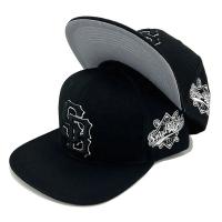 China Custom 3D Embroidered 6 Panel Snapback Caps Flat Bill Brim Unstructured Adjustable for sale