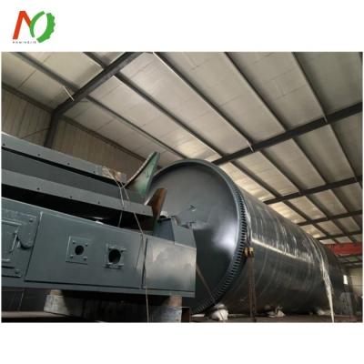China 35 kW Tire Shredder and Batch Type Pyrolysis Machine for Recycling Tyre/Plastic/Rubber for sale