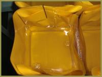 China Multicolor Rubber Hot Melt Adhesive Blocks 2.5kg-12.5kg for Label Stickers with 10+ Hour Holding Power for sale