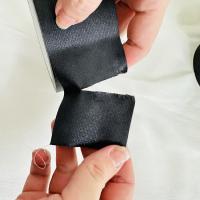 China Yihong Carpet Adhesive Tape 320um Easy Tear Cloth 1020mm Width High Viscosity for sale