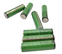 China 3.7V 18650 Lithium-Ion Rechargeable Battery 3400mAh with 10A Continuous Discharge for Flashlights for sale