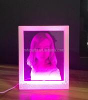 China Colorful LED Infinity Mirror USB Powered Acrylic Night Light Photo Frame for sale