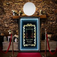 China Multicolor LED Infinity Mirror Photo Booth 3D Infinity Tunnel Mirror Commercial for sale