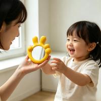 China Cute Palm Mirror PS Mirror Sheet Safe Custom Plastic Mirror For Kindergarten Playhouse Toy for sale